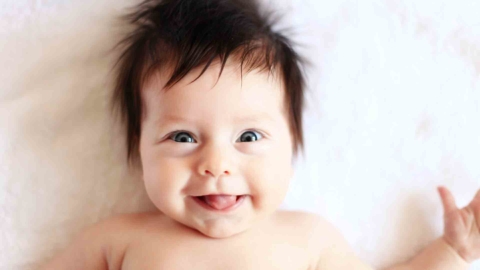 7 Cara Memilih Minyak Rambut Bayi Yang Bagus